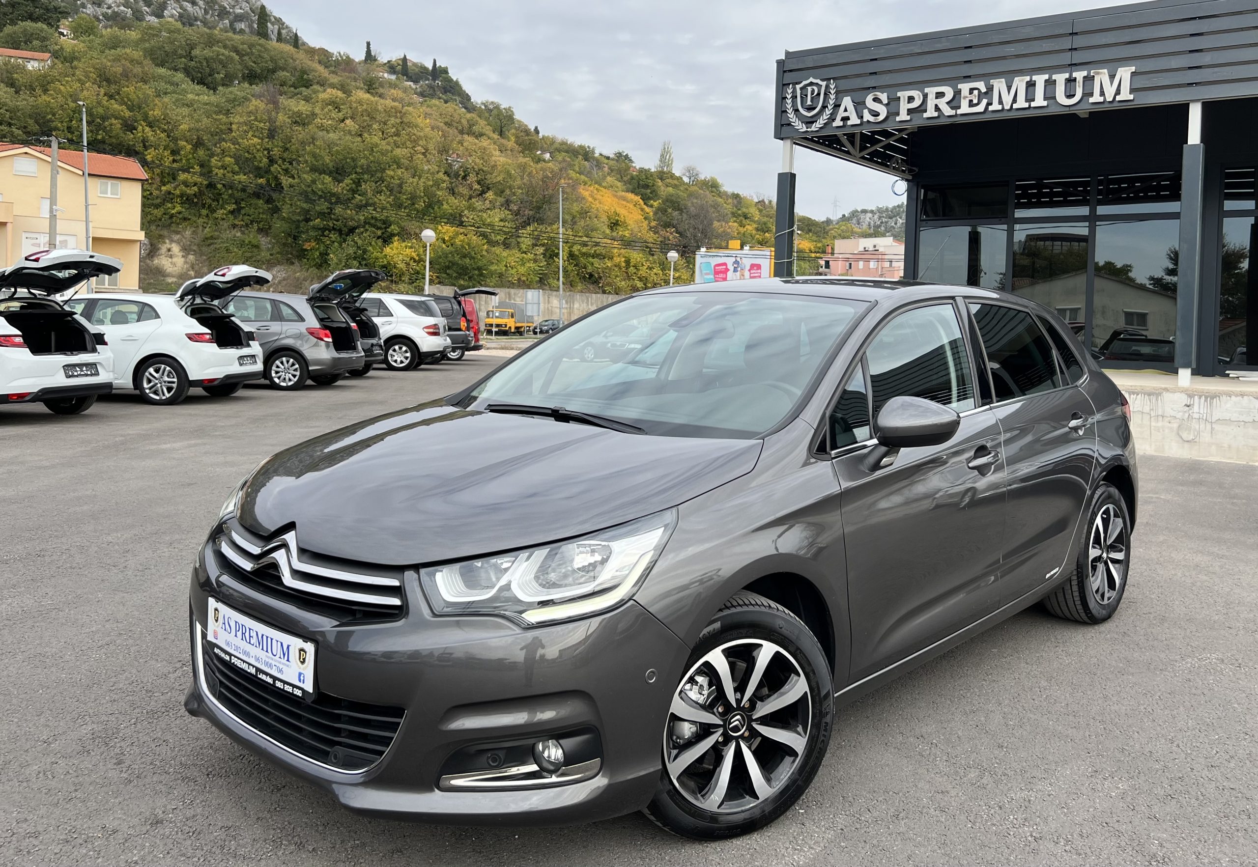 Citroen C4 1.6 BlueHDI Exclusive Millenium -FACELIFT - Auto salon ...